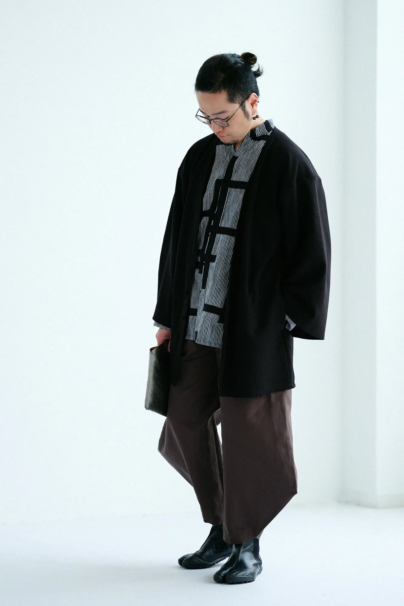 Chizimi Cotton 20/20 Band Collar (Tachieri) lantern sleeve blouse (wit