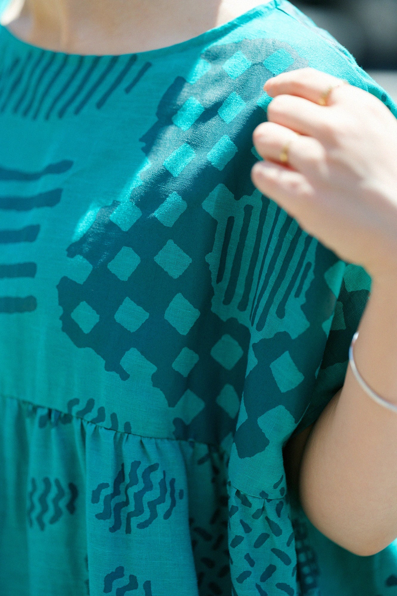 Linen Wrinkle One-piece／Merrily Emerald Green